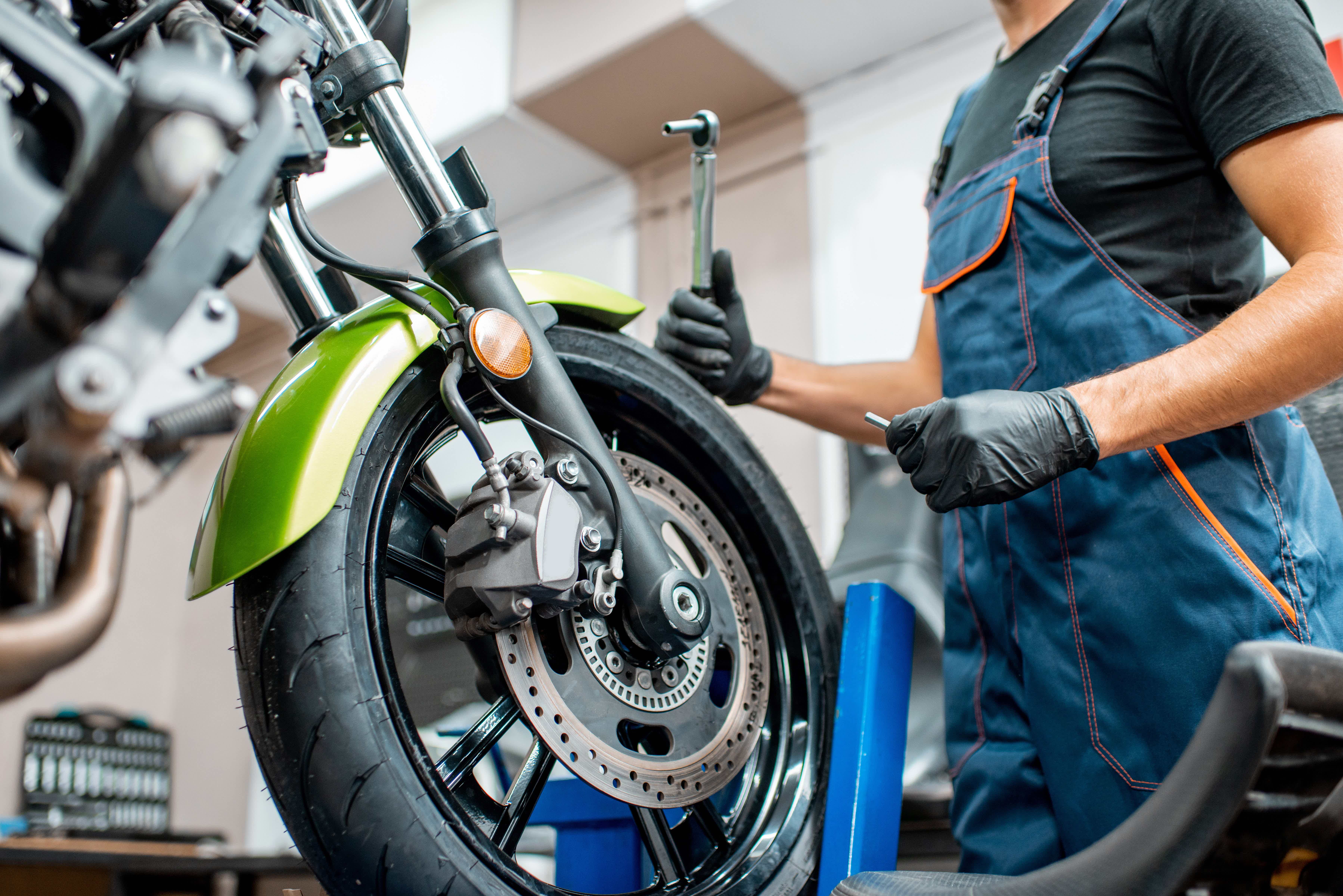Revisão de motos: 8 dicas indispensáveis que você precisa saber ... Revisão de motos: 8 dicas indispensáveis que você precisa saber ...